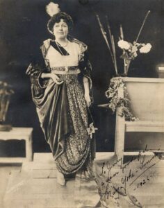 Hope Diamond: The 'Cursed' History Of The Famous Gem