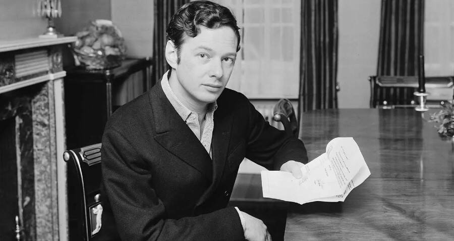 Brian Epstein, The Man Who Discovered The Beatles