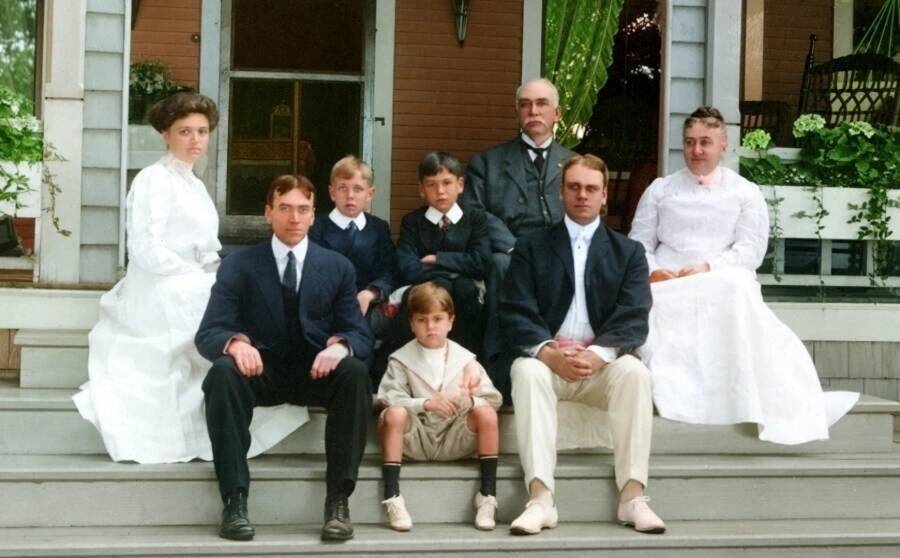 44 Vivid Photos That Expose The Reality Of The Gilded Age