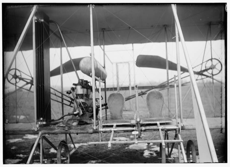 The Wright Brothers: The Aviation Pioneers Who Invented Airplanes