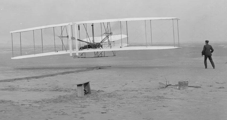 The Wright Brothers: The Aviation Pioneers Who Invented Airplanes