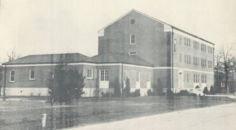 Mark Felt, The FBI Agent Who Became Watergate's 'Deep Throat'