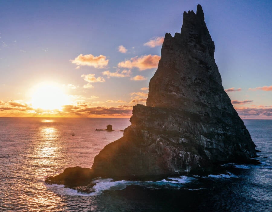 Ball's Pyramid, The Tallest Volcanic Sea Stack In The World