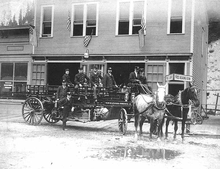 33 Photos Of Wild West Mining Towns, From Bodie To Tombstone