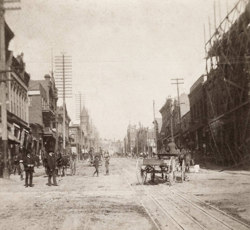 33 Photos Of Wild West Mining Towns, From Bodie To Tombstone