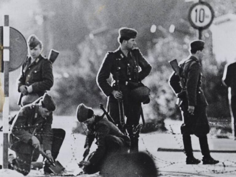 Conrad Schumann, The East German Guard Who Leapt To Freedom