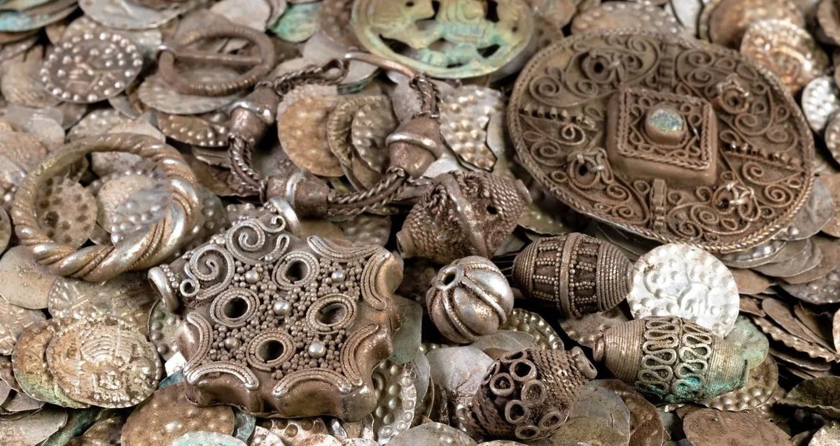 Enormous Medieval Silver Hoard Unearthed In Stockholm