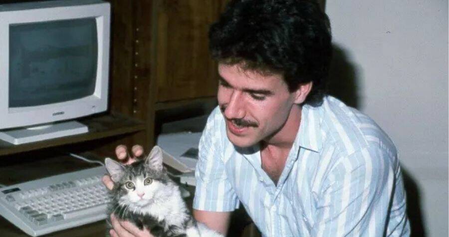 Terry Davis, The Schizophrenic Programmer Who Made TempleOS